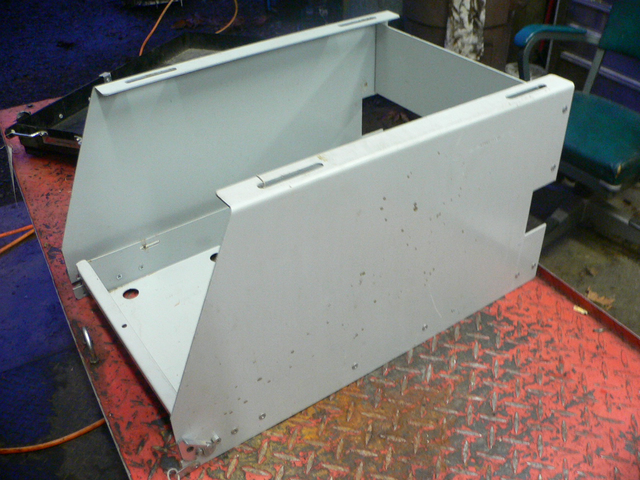 Purchase RV Bus Coach Motorhome Kwikee Heavy Duty Undermount Battery ...